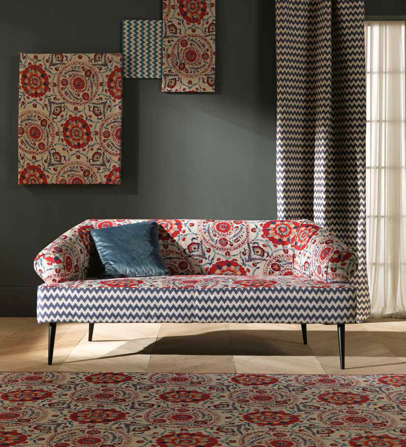 Divani e poltrone sartoriali Cremona Milano – Pouf glamour chic ...